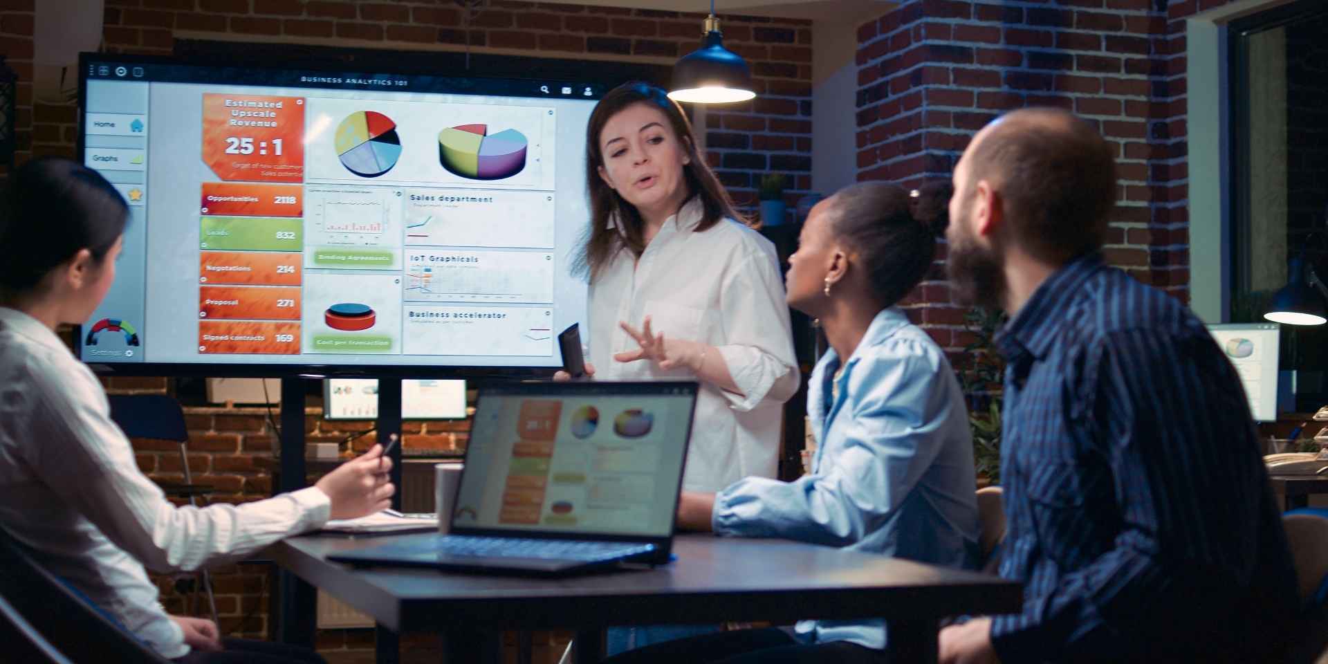 Business Intelligence & Analytics: A Clear Guide